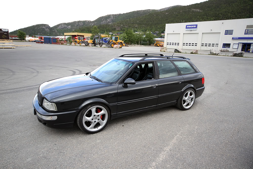 Black Audi RS2 – Nick's Car Blog